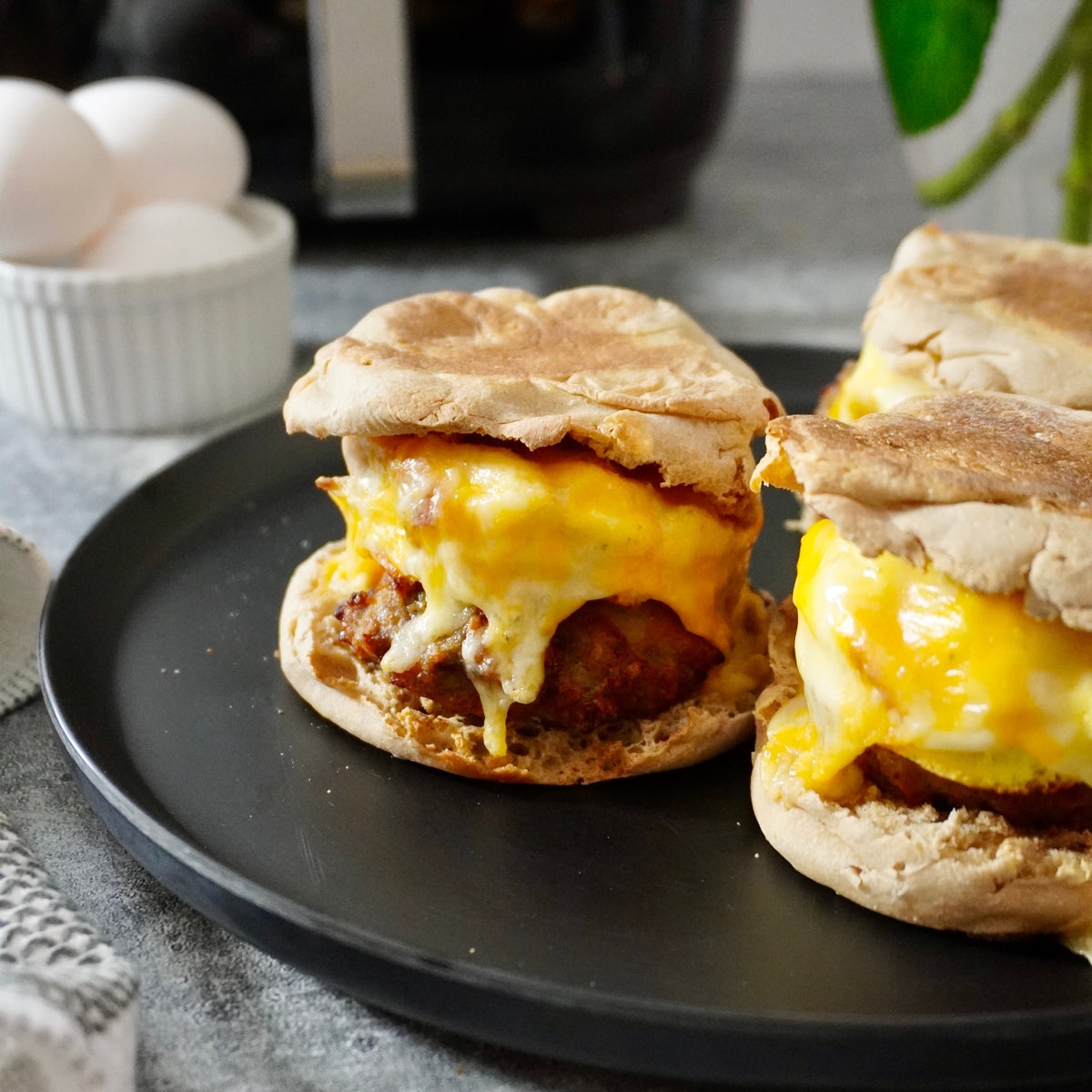 Breakfast Sandwiches with Chicken Maple Sausage – Instant Pot