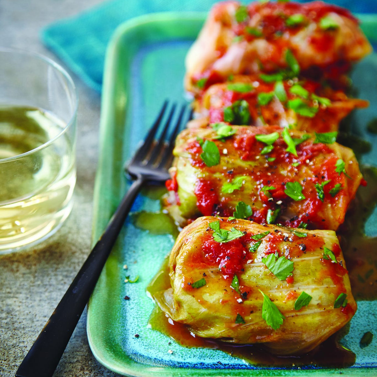 Brown Rice-Stuffed Cabbage Rolls with Pine Nuts and Currants – Instant Pot