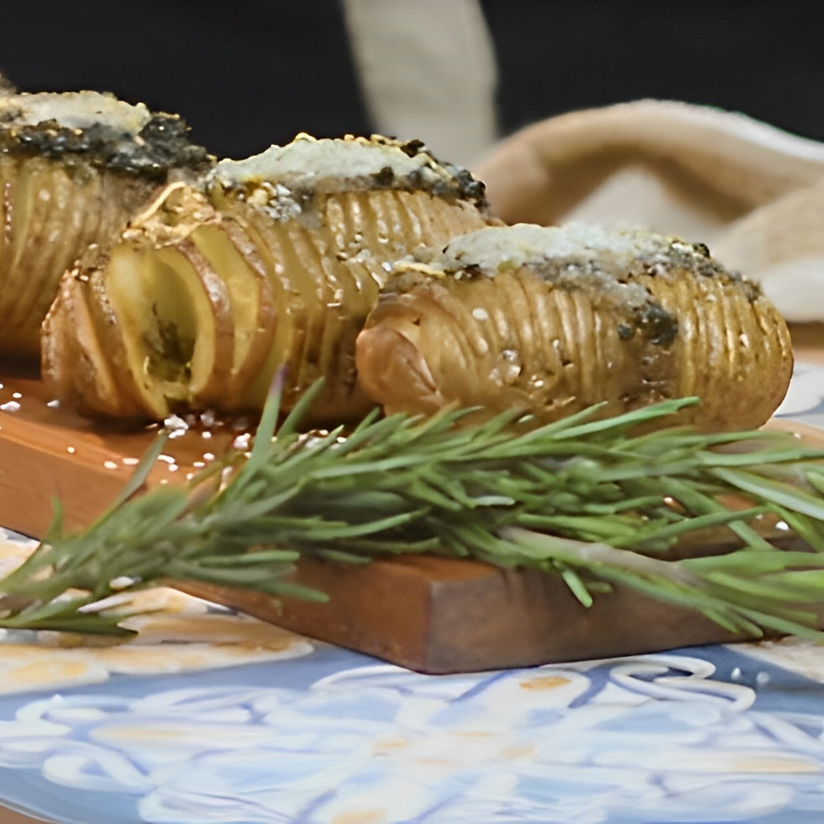 Crispy Herbed Potatoes – Instant Pot